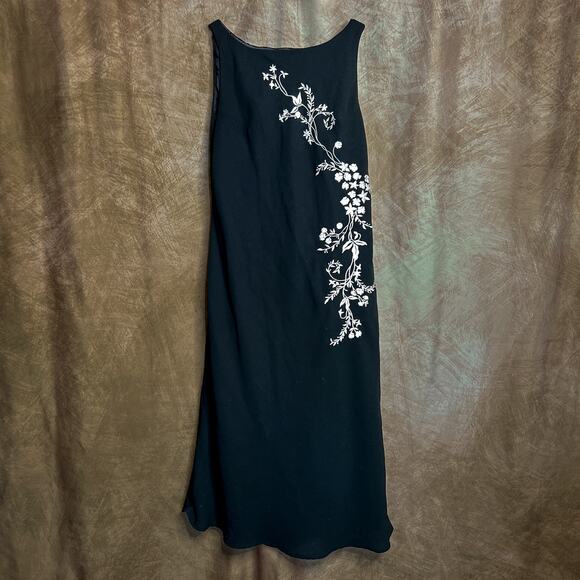 Studio I | Dresses | Studio I Vintage Floral Embroidered Maxi Dress ...